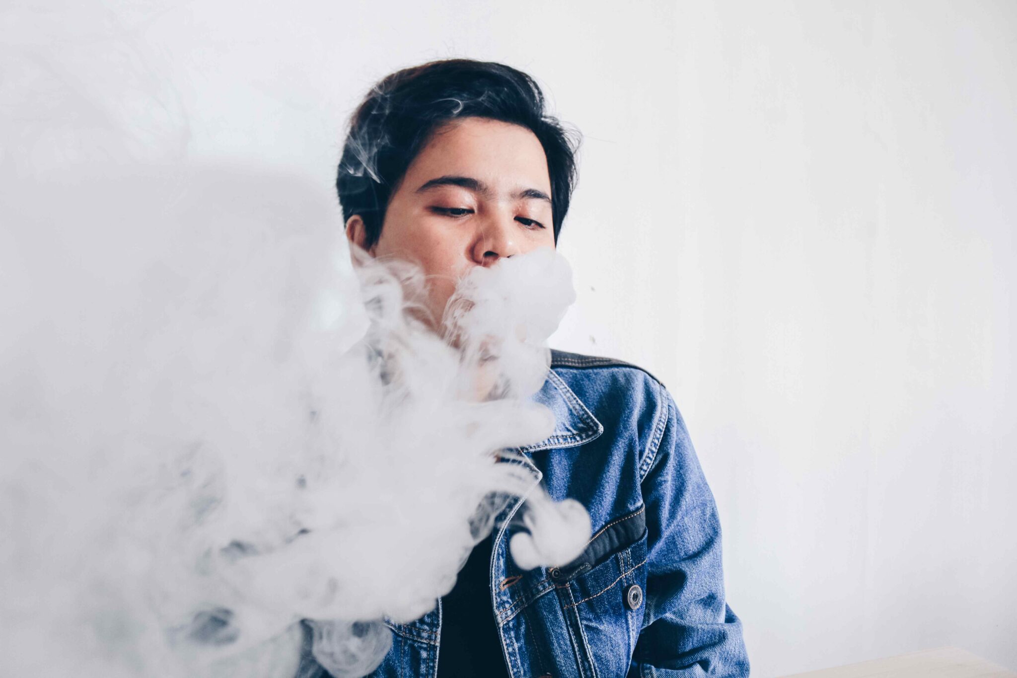 What are disposable vape devices? Everything you need to know - Vape UNO